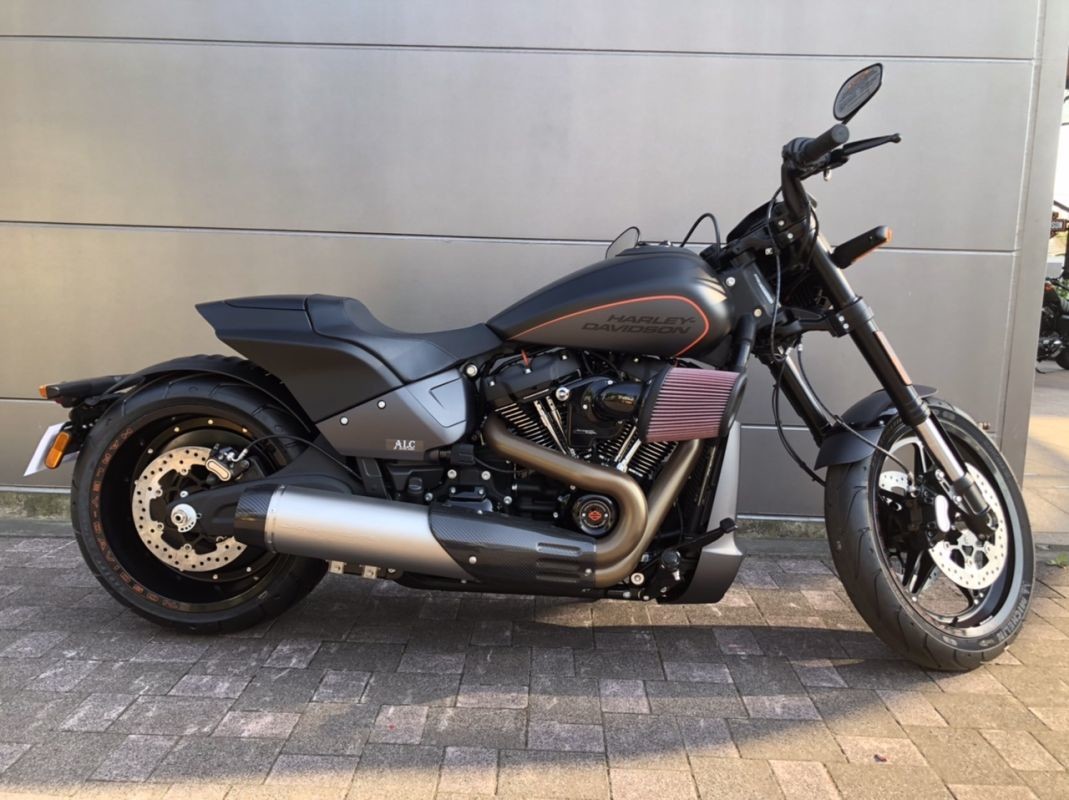 在庫車両 | Harley-Davidson® 沼津