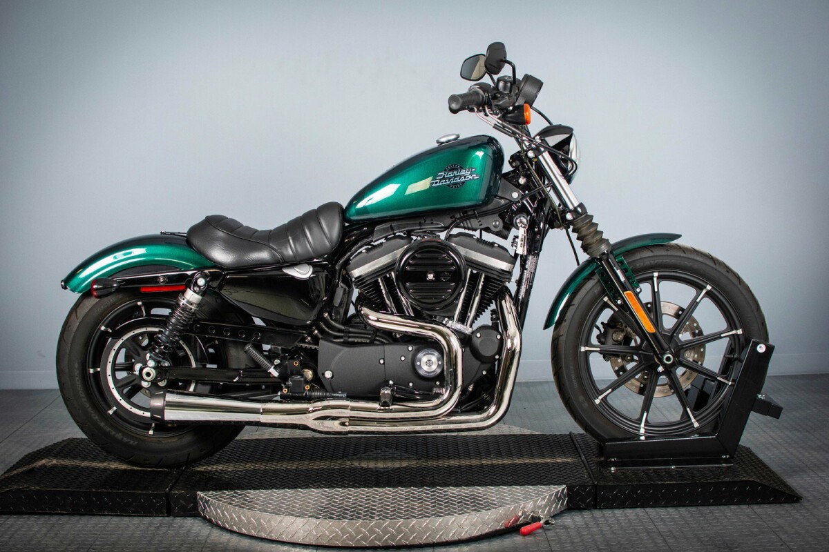 Iron 883™ | Stars & Stripes Harley-Davidson®