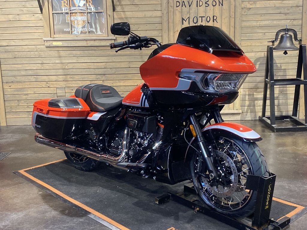 CVO™ Road Glide® | Chicago Harley-Davidson