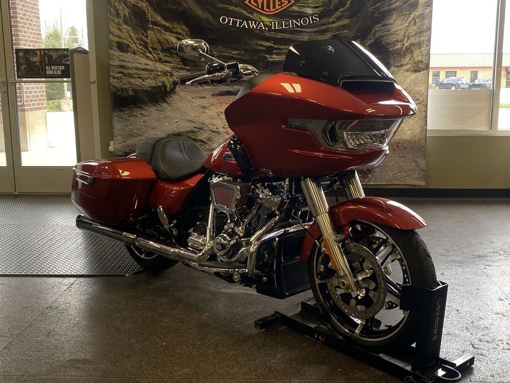 Road Glide™ | Wild Fire Harley-Davidson