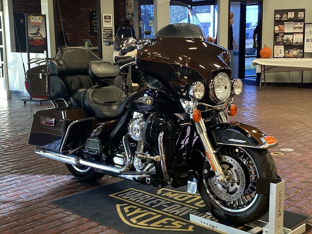 Electra Glide® Ultra Limited Anniversary Edition | West Bend Harley-Davidson