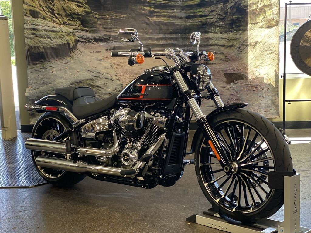 Breakout™ 117 | Wild Fire Harley-Davidson