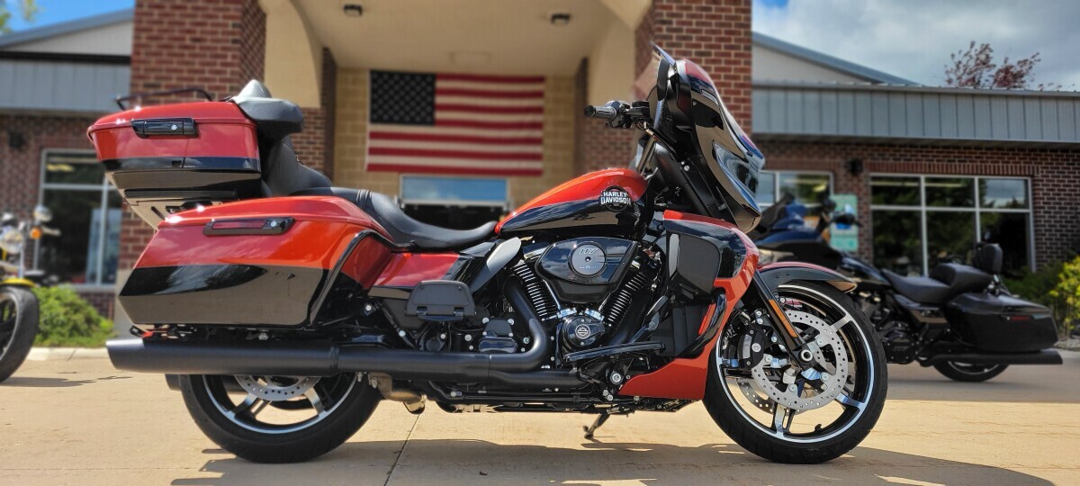 Street Glide™ Ultra | Chicago Harley-Davidson®